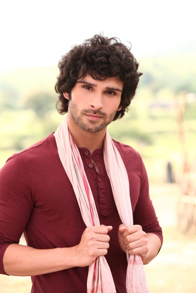 Girish Kumar - Biography, Height & Life Story | Super Stars Bio