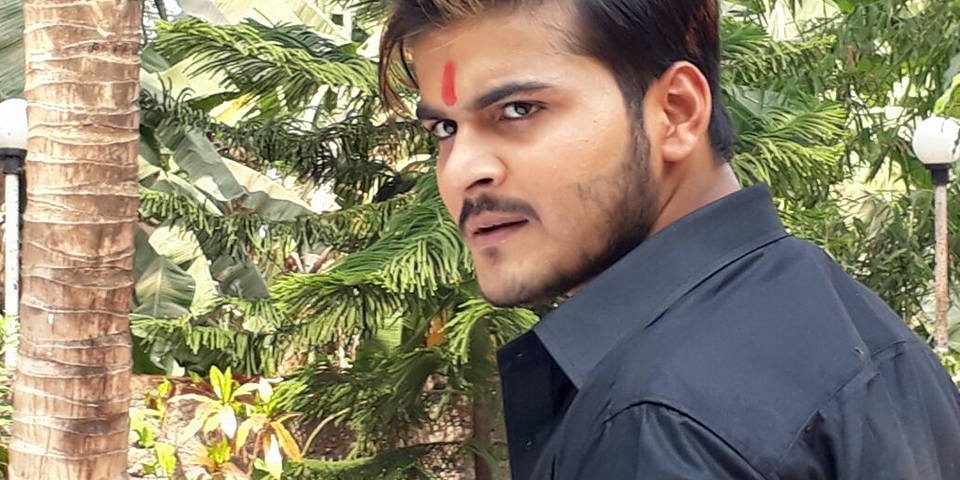 Arvind Akela ‘Kallu’ - Biography, Height & Life Story | Super Stars Bio