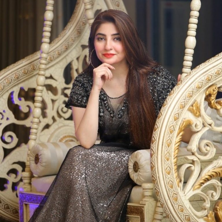 Gul Panra - Biography, Height & Life Story | Super Stars Bio