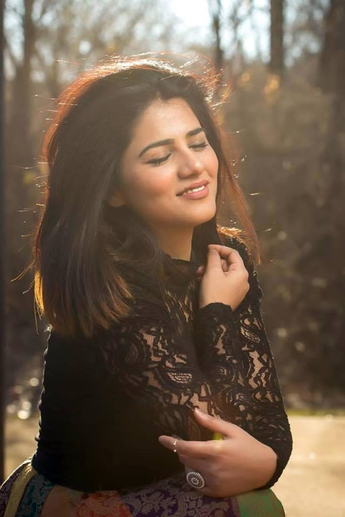 Aima Baig - Biography, Height & Life Story | Super Stars Bio