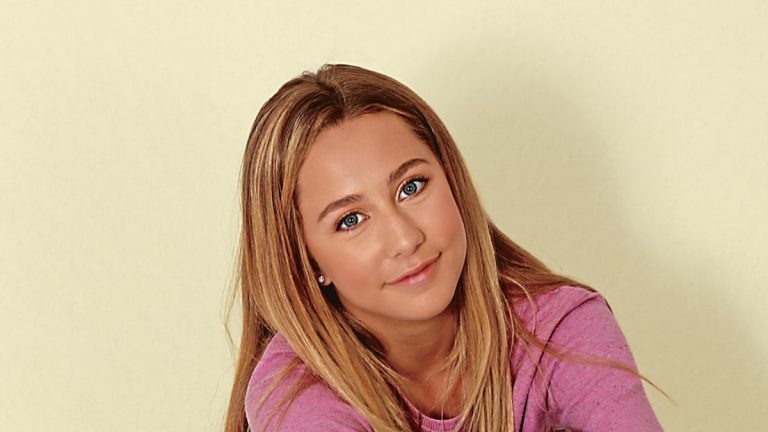 Eden McCoy - Biography, Height & Life Story | Super Stars Bio