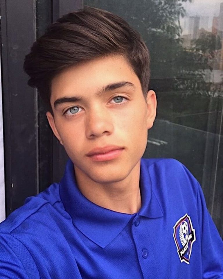 Jay Ulloa - Biography, Height & Life Story | Super Stars Bio