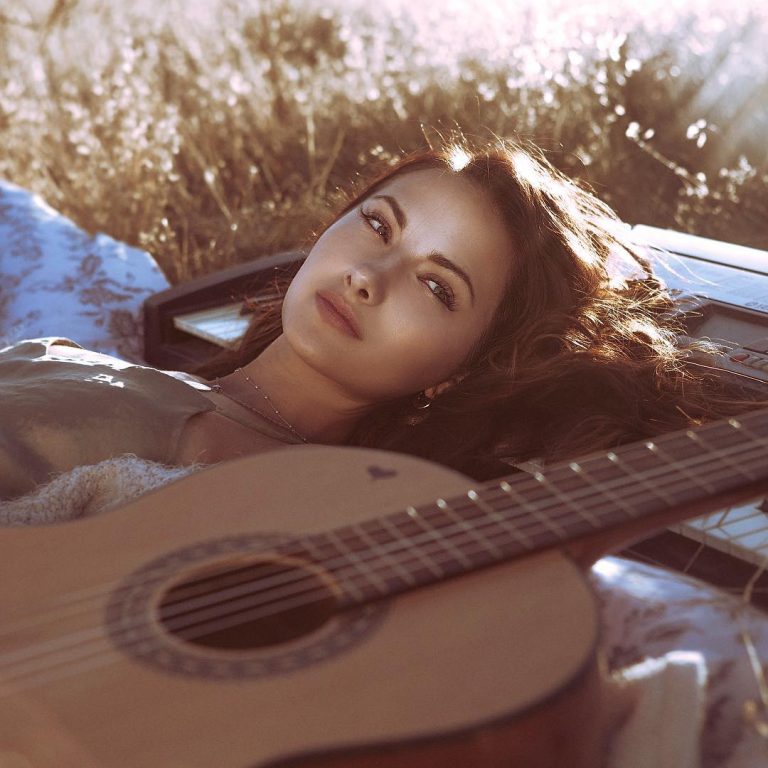 Rachel Raquel - Biography, Height & Life Story | Super Stars Bio