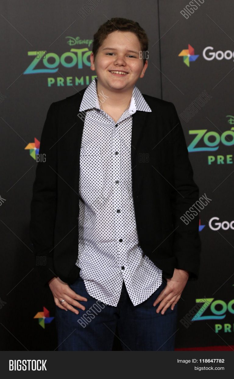 Cade Sutton - Biography, Height & Life Story | Super Stars Bio