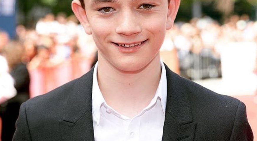 Lewis MacDougall - Biography, Height & Life Story | Super Stars Bio