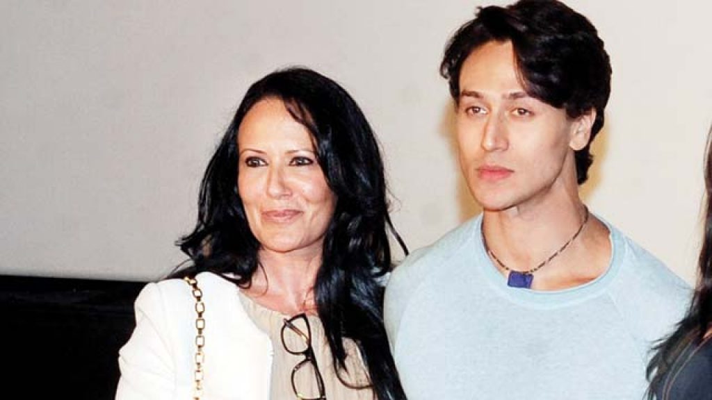 Ayesha Shroff - Biography, Height & Life Story | Super Stars Bio