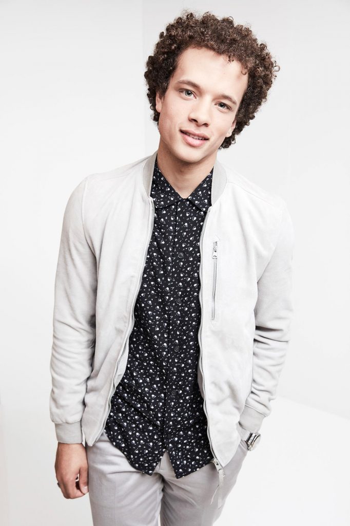 Damon Gillespie - Biography, Height & Life Story | Super Stars Bio