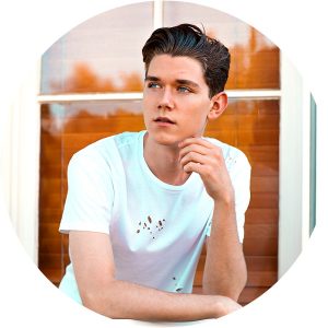 Devan Key - Biography, Height & Life Story | Super Stars Bio