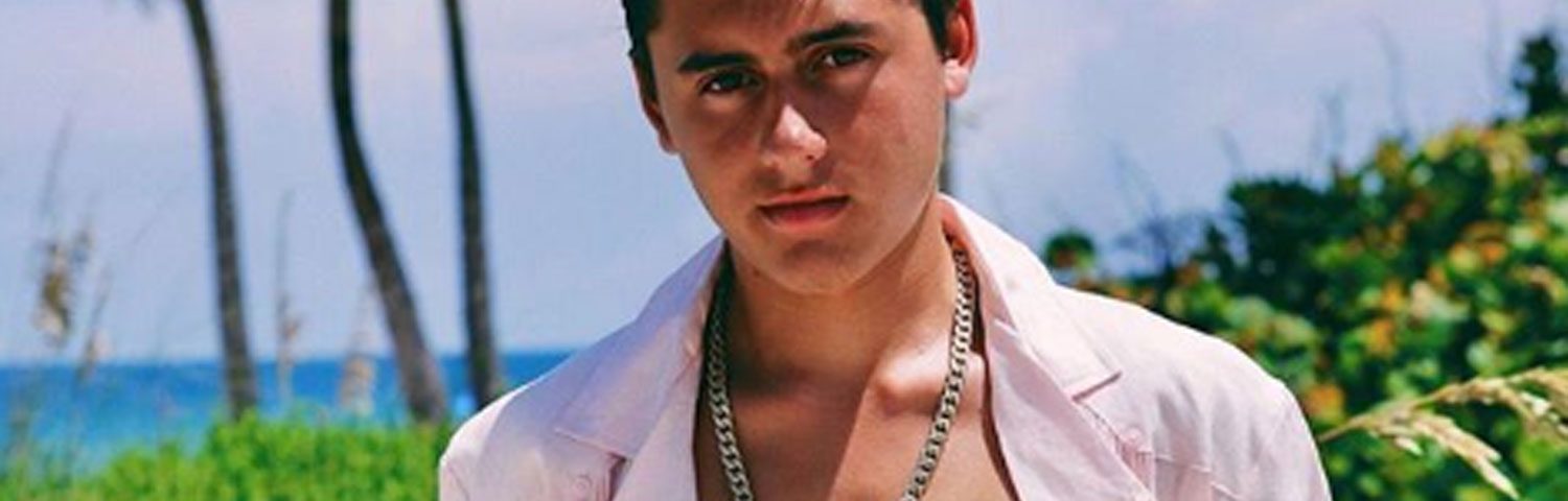 Isaak Presley - Biography, Height & Life Story | Super Stars Bio