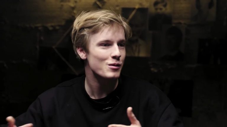 Louis Hofmann - Biography, Height & Life Story | Super Stars Bio