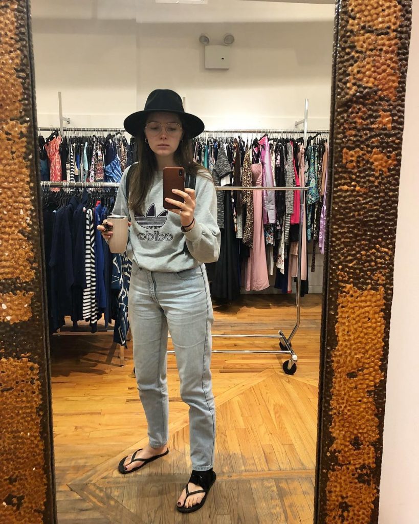 Amy Forsyth - Biography, Height & Life Story | Super Stars Bio