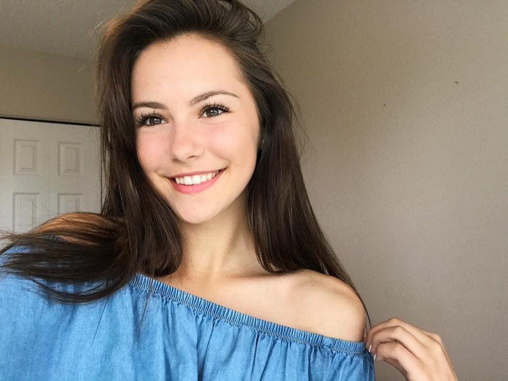 Alex Hook - Biography, Height & Life Story | Super Stars Bio