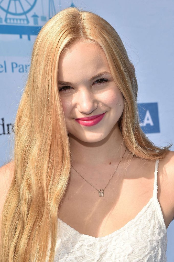 Brady Reiter - Biography, Height & Life Story | Super Stars Bio