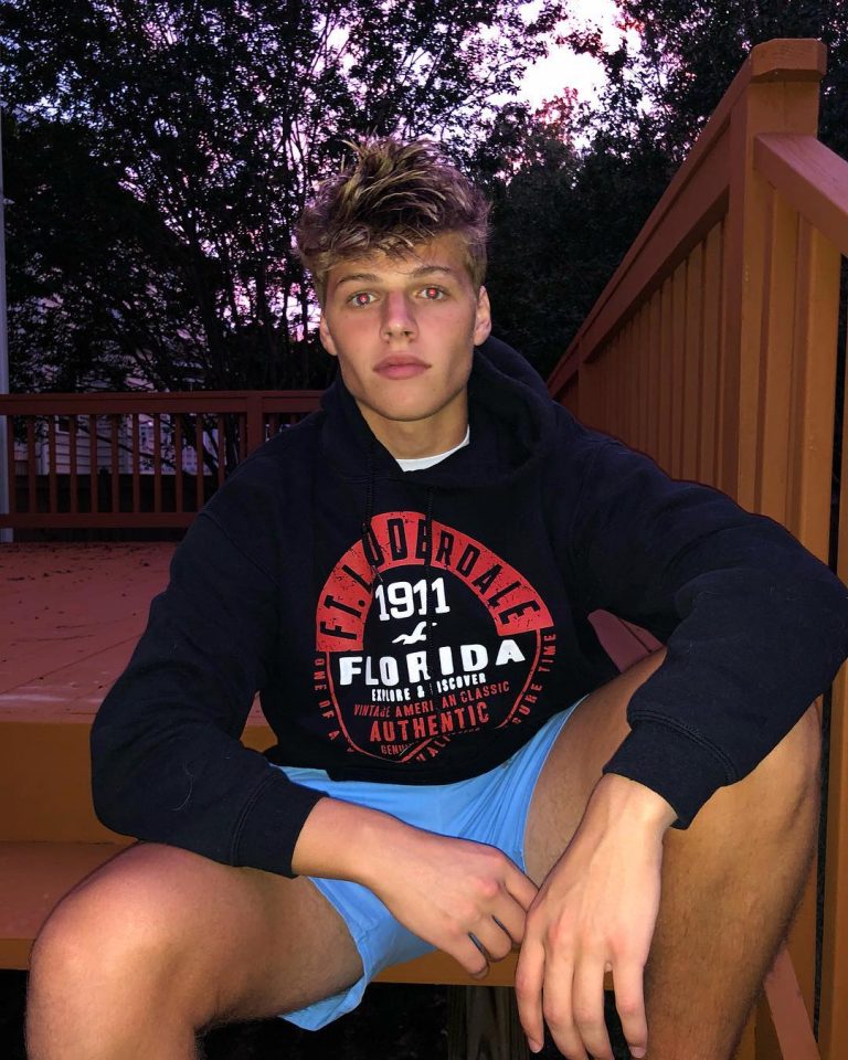 Sam Dezz - Biography, Height & Life Story | Super Stars Bio