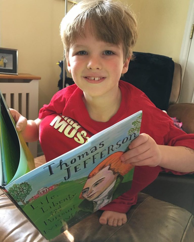 Iain Armitage - Biography, Height & Life Story | Super Stars Bio