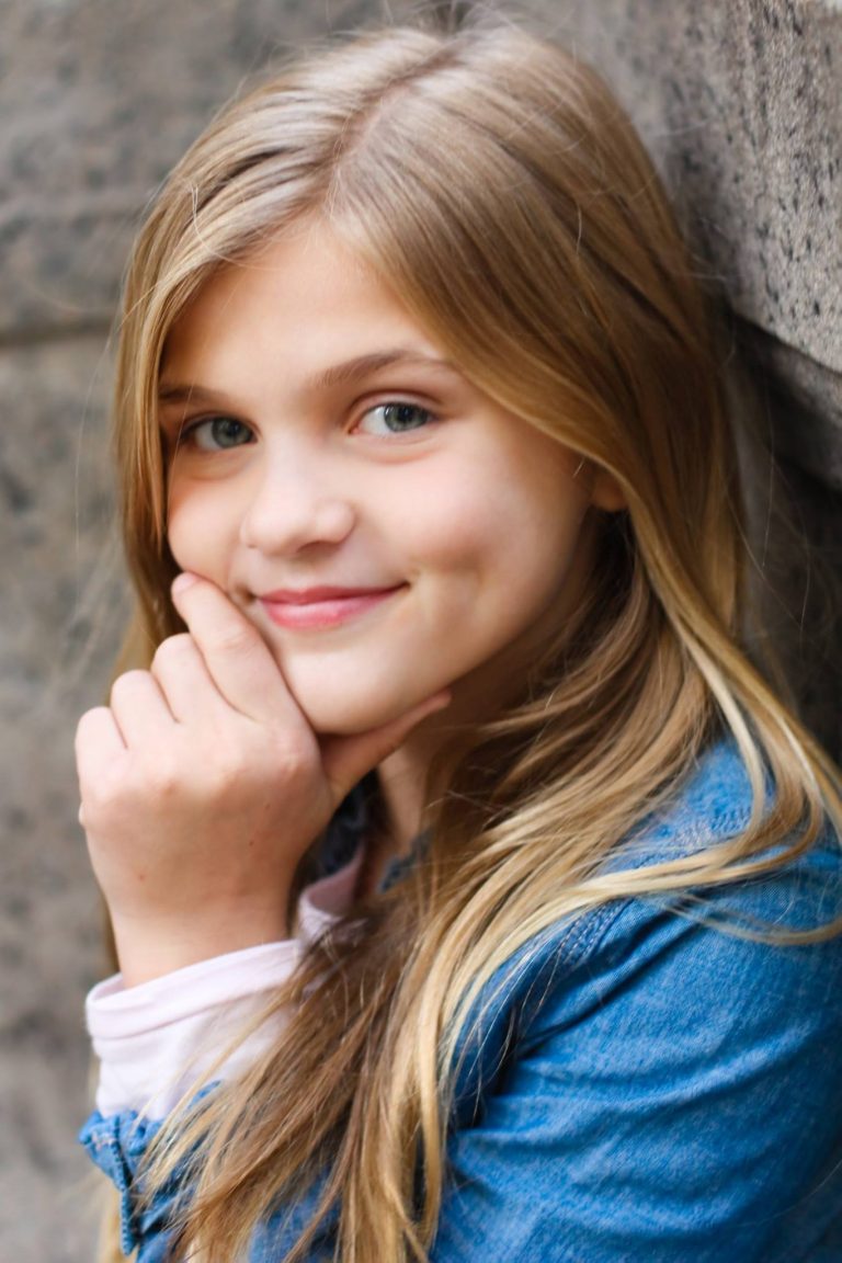 Skylar Dunn - Biography, Height & Life Story | Super Stars Bio