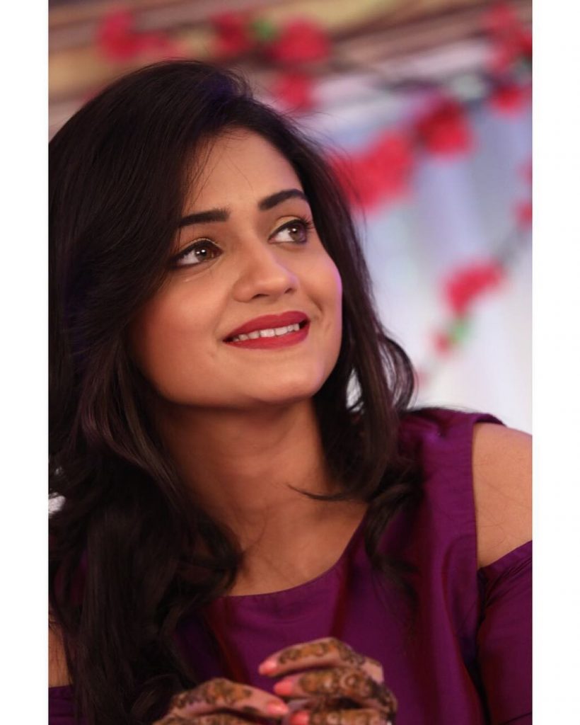 Hruta Durgule - Biography, Height & Life Story | Super Stars Bio