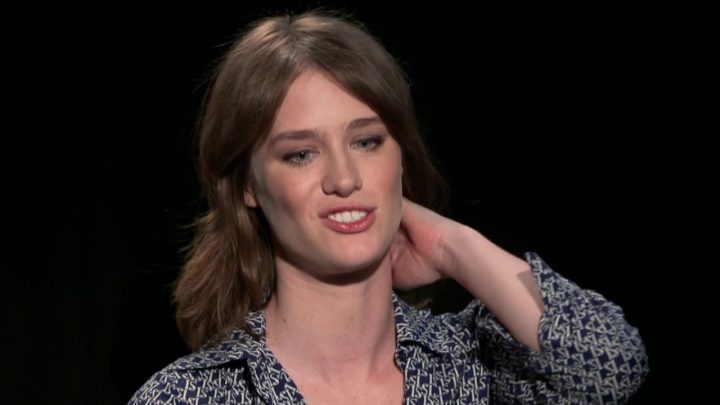 Mackenzie Davis - Biography, Height & Life Story | Super Stars Bio