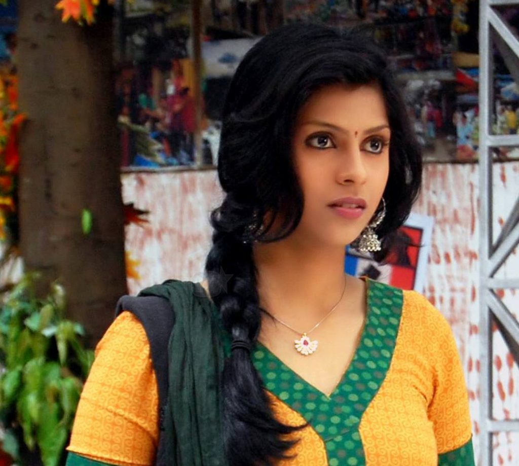 Swarda Thigale - Biography, Height & Life Story | Super Stars Bio
