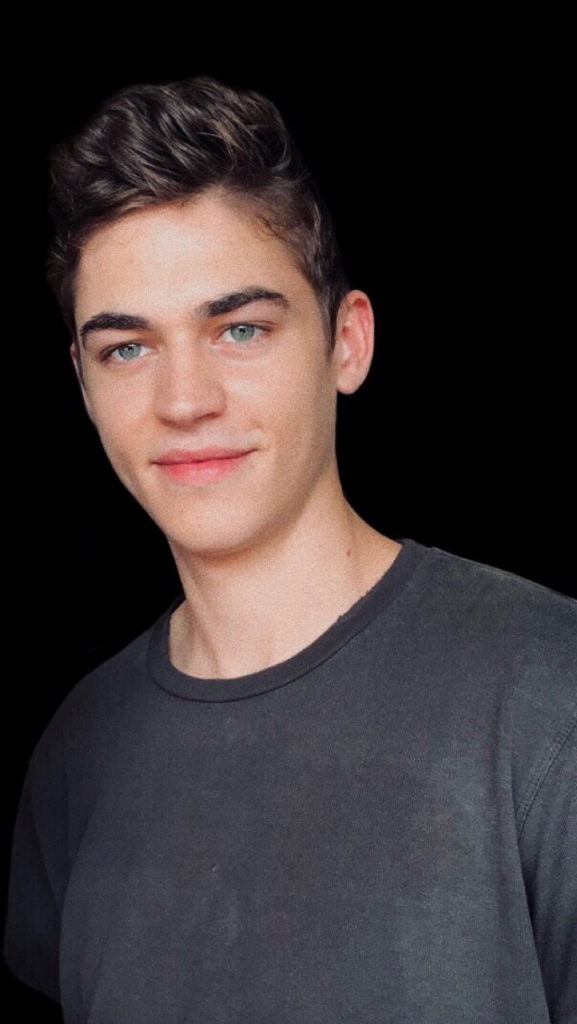 Hero Fiennes-Tiffin - Biography, Height & Life Story | Super Stars Bio