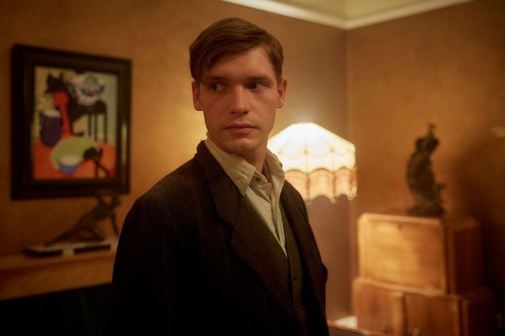 Billy Howle - Biography, Height & Life Story | Super Stars Bio