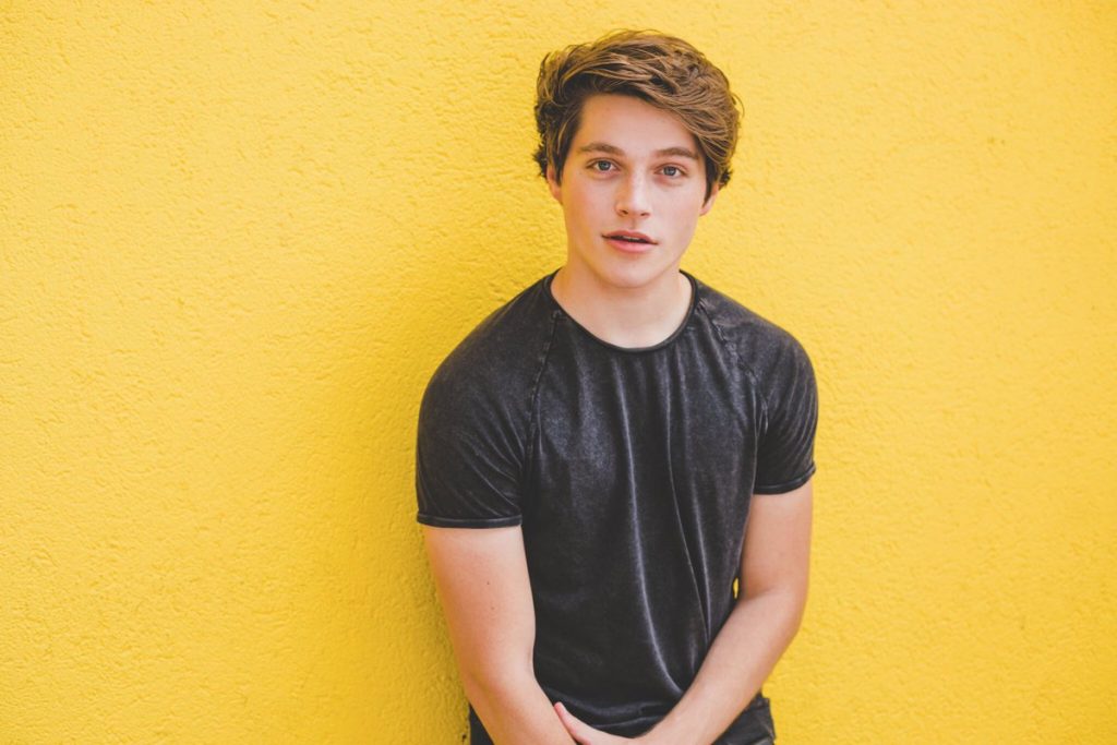 Froy Gutierrez - Biography, Height & Life Story | Super Stars Bio