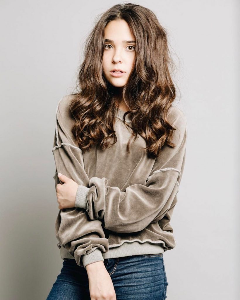 Molly Jackson - Biography, Height & Life Story | Super Stars Bio