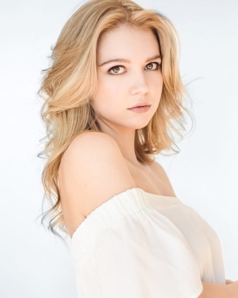 Abby Ross - Biography, Height & Life Story | Super Stars Bio