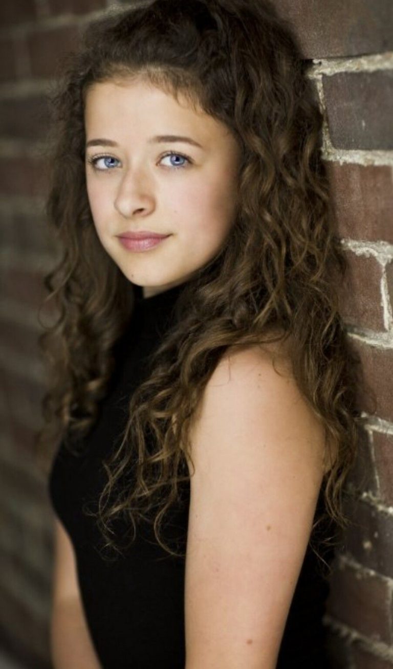 Addison Holley - Biography, Height & Life Story | Super Stars Bio