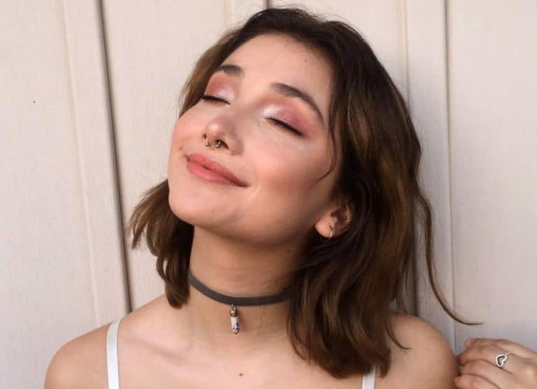 Amanda Arcuri - Biography, Height & Life Story | Super Stars Bio