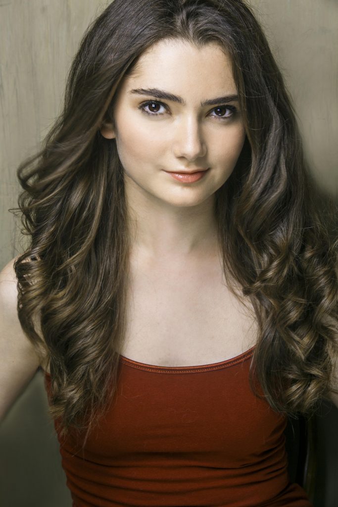 Emily Robinson - Biography, Height & Life Story | Super Stars Bio