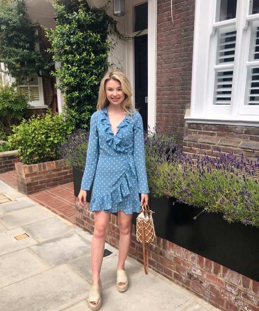 Georgia Toffolo - Biography, Height & Life Story | Super Stars Bio