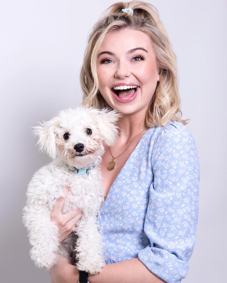 Georgia Toffolo - Biography, Height & Life Story | Super Stars Bio