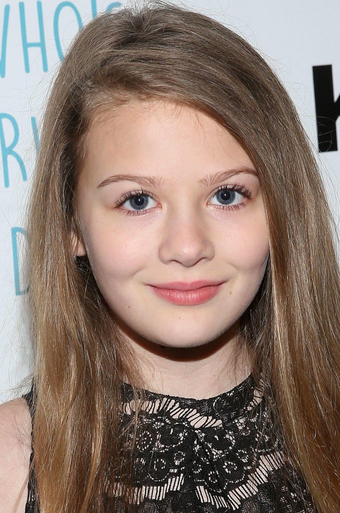 Kira McLean - Biography, Height & Life Story | Super Stars Bio