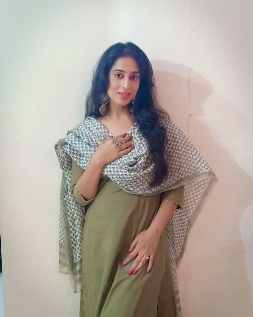 Mahi Gill - Biography, Height & Life Story | Super Stars Bio