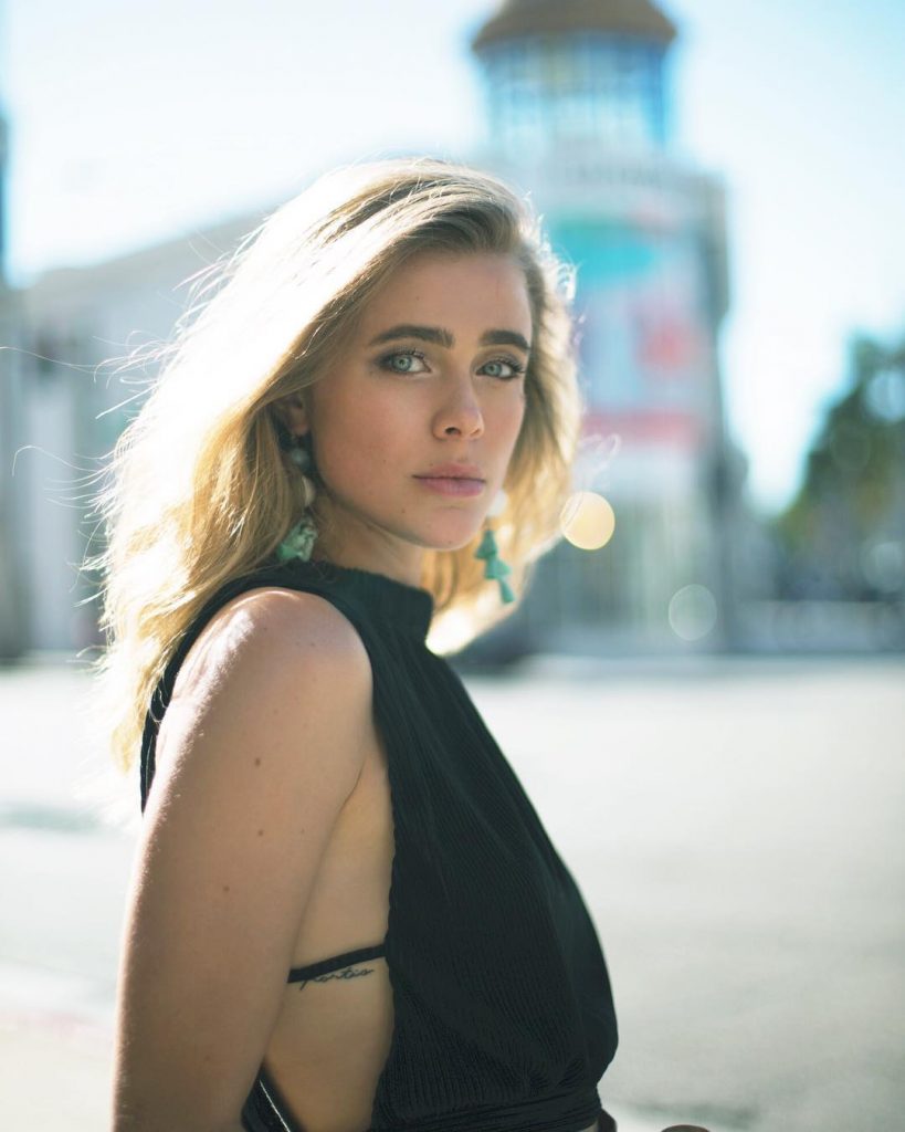 Melissa Roxburgh - Biography, Height & Life Story | Super Stars Bio