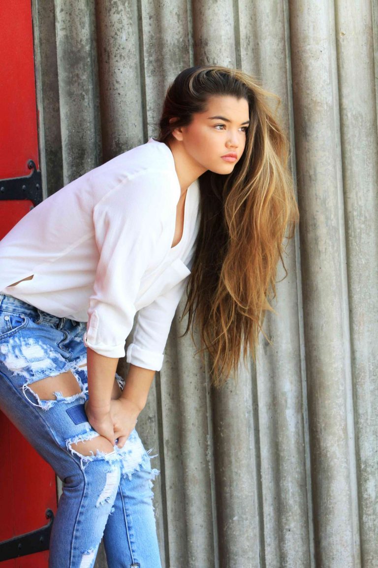 Paris Berelc - Biography, Height & Life Story | Super Stars Bio