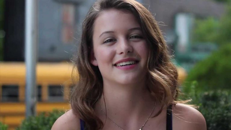 Sara Waisglass - Biography, Height & Life Story | Super Stars Bio