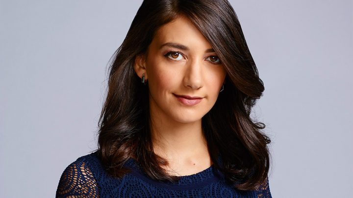 Sheila Vand - Biography, Height & Life Story | Super Stars Bio