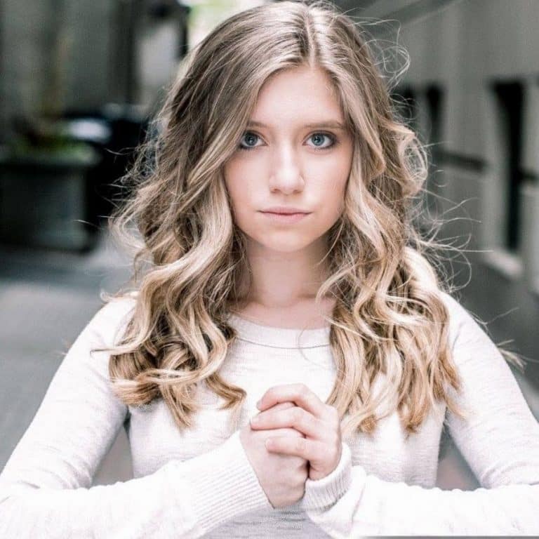 Sophie Bolen - Biography, Height & Life Story | Super Stars Bio