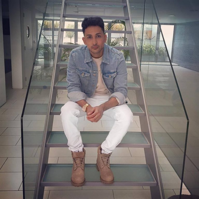 Zack Knight - Biography, Height & Life Story | Super Stars Bio
