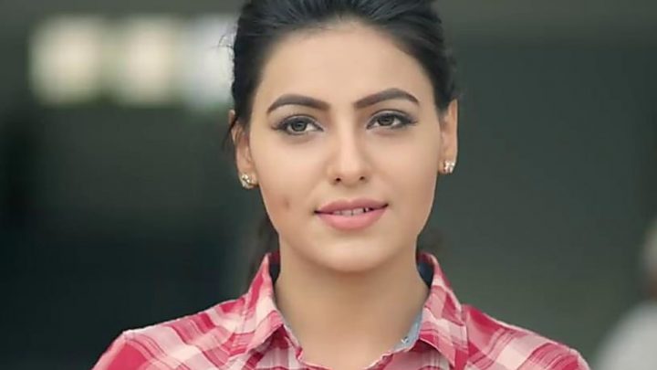 Ginni Kapoor - Biography, Height & Life Story | Super Stars Bio
