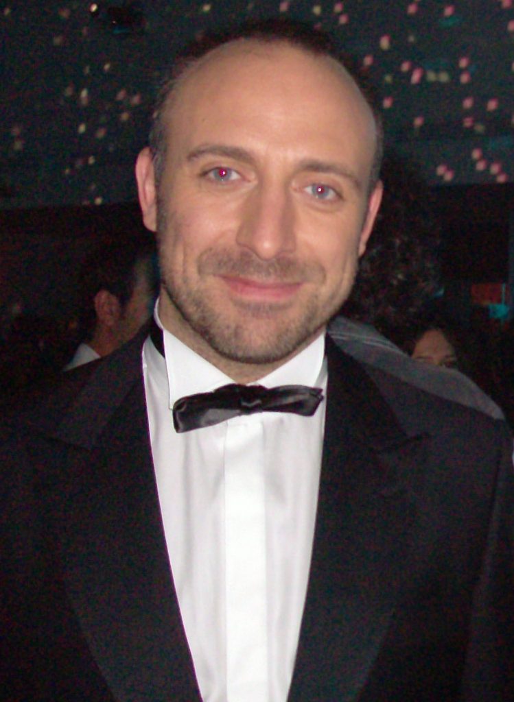 Halit Ergenç - Biography, Height & Life Story | Super Stars Bio