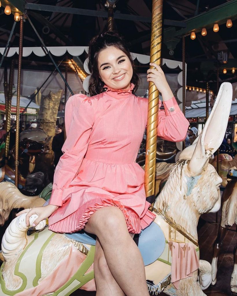 Landry Bender - Biography, Height & Life Story | Super Stars Bio