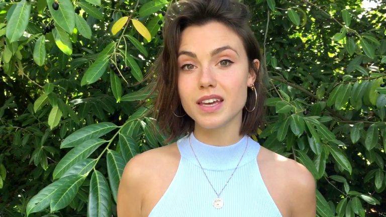Poppy Drayton - Biography, Height & Life Story | Super Stars Bio