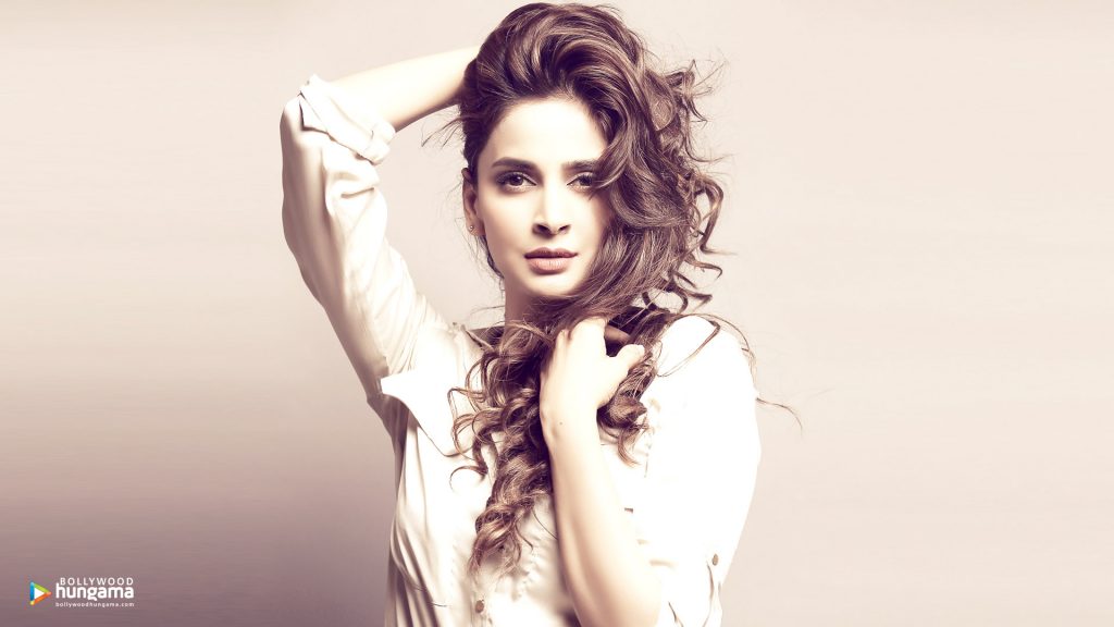 Saba Qamar - Biography, Height & Life Story | Super Stars Bio