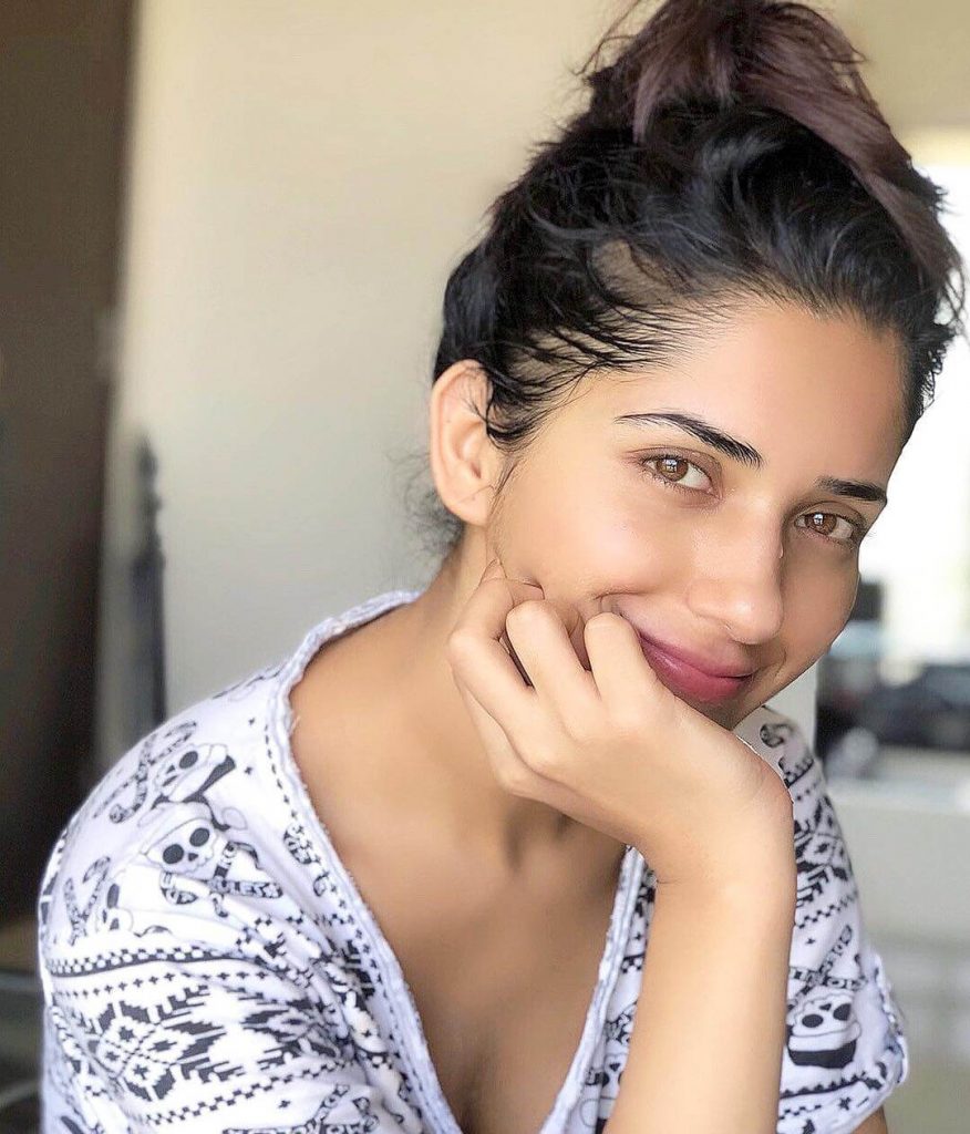 Ruhani Sharma - Biography, Height & Life Story | Super Stars Bio