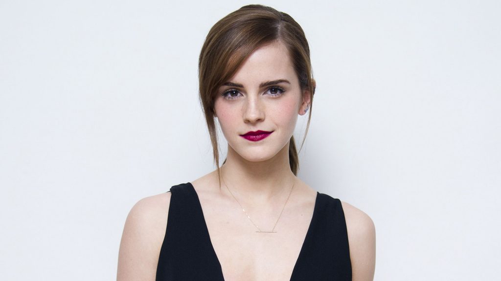 Emma Watson - Biography, Height & Life Story | Super Stars Bio