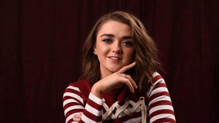 Maisie Williams - Biography, Height & Life Story | Super Stars Bio