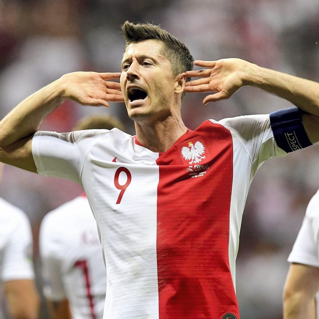Robert Lewandowski - Biography, Height & Life Story | Super Stars Bio